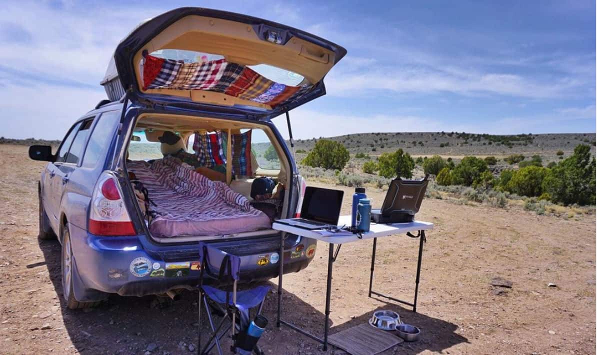 16 SUV Camper Ideas [DIY, SUV Conversion Kits & SUV Camping Tents]