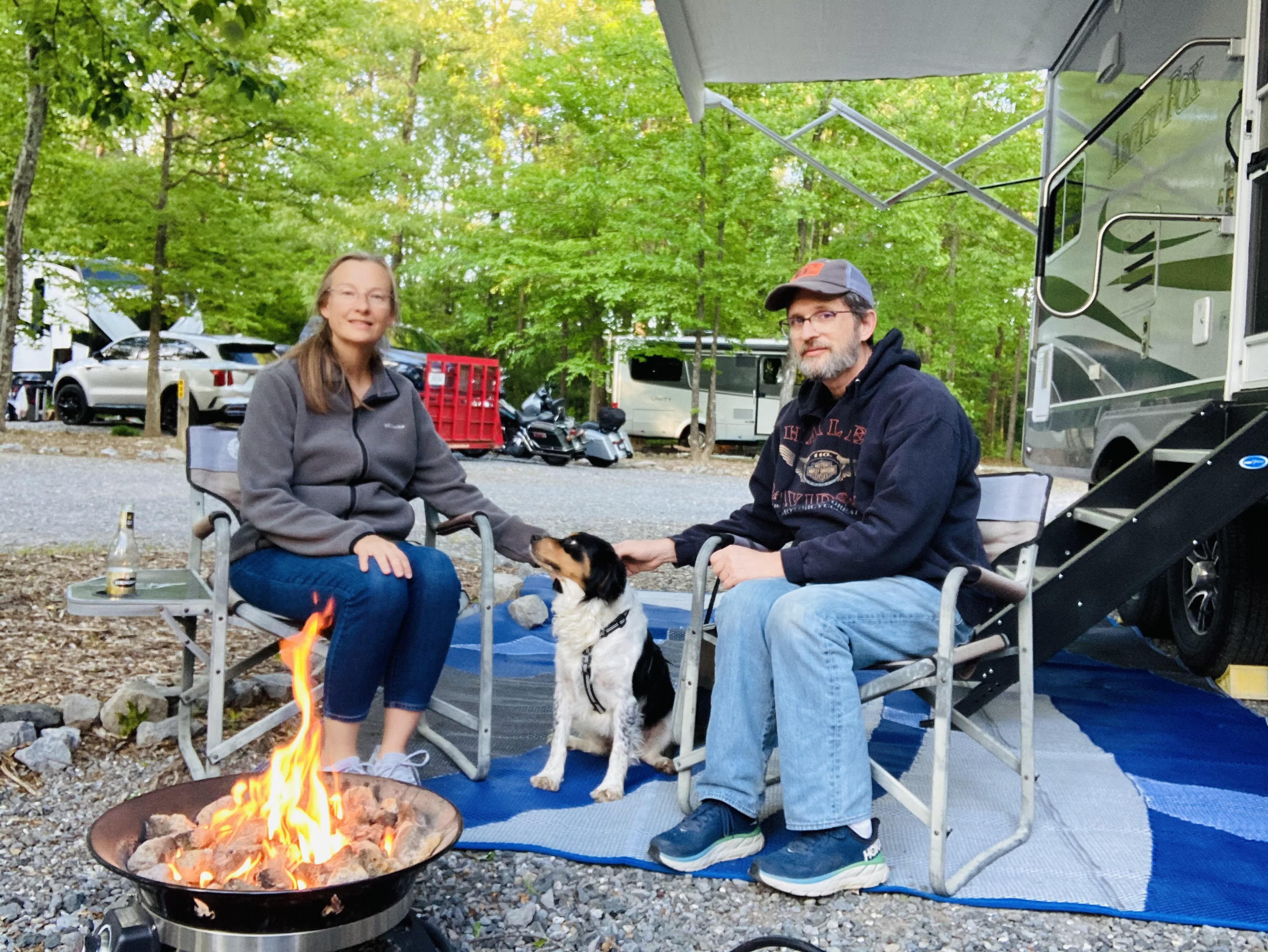 RVing with Dogs: 9 Must-See Tips from RVing [And Dog] Experts