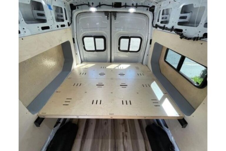 31 Camper Van Ideas For Van Life Inspiration (Build Your Dream Van ...
