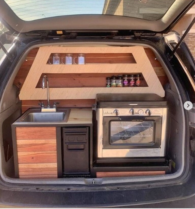 16 Simple Toyota Sienna Camper Conversion Ideas for Minivan Camping ...