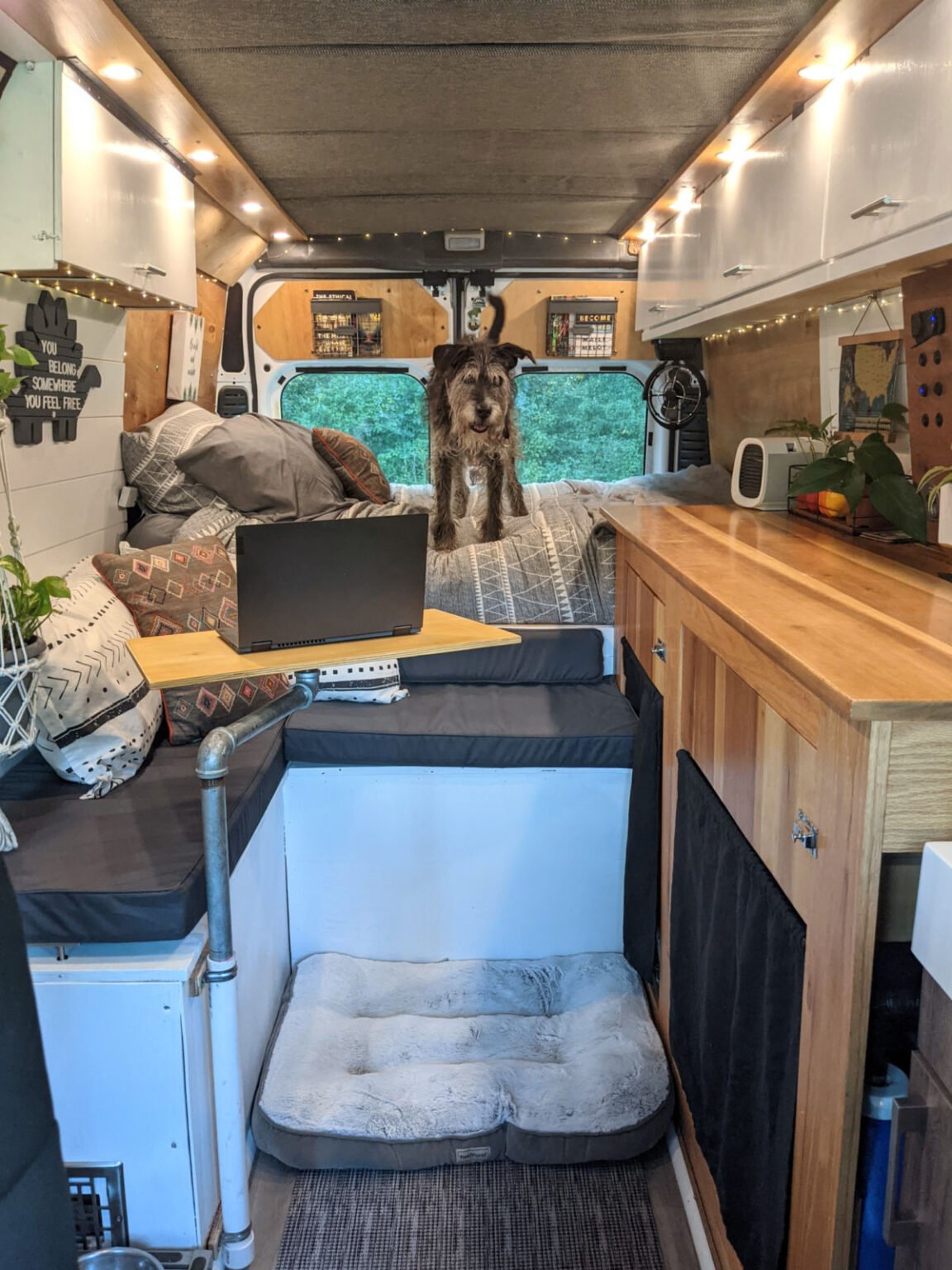 11 Ingenious Camper Van Office Ideas for Work on the Road