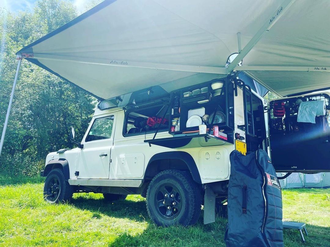 Land Rover Camper: Inspiration & Ideas
