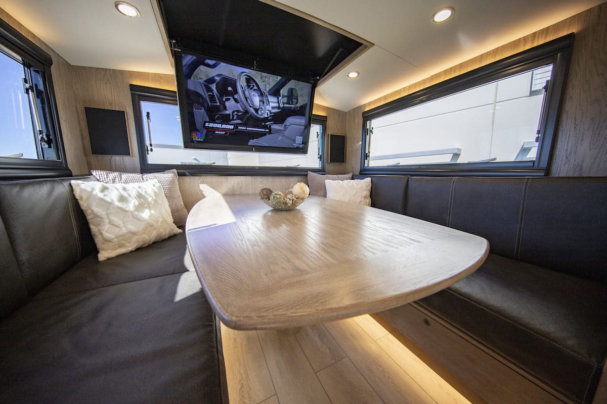 12 Jaw-Dropping EarthRoamer Interiors that Redefine Luxury Travel - The ...