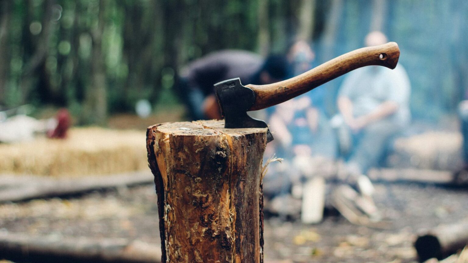 14 Essential Accessories for an Off-Grid Camping Trip - The Wayward Home