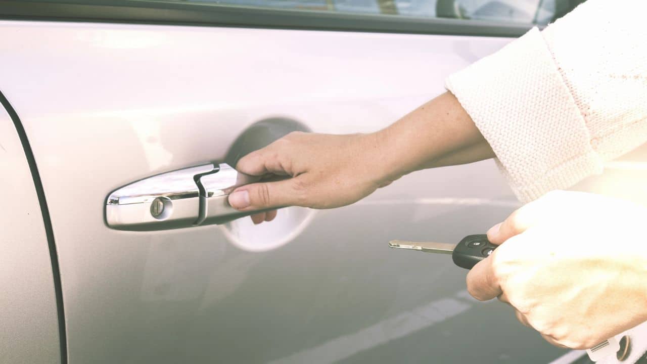 12 Van Life Security Mistakes That Could Put You in Danger - The ...